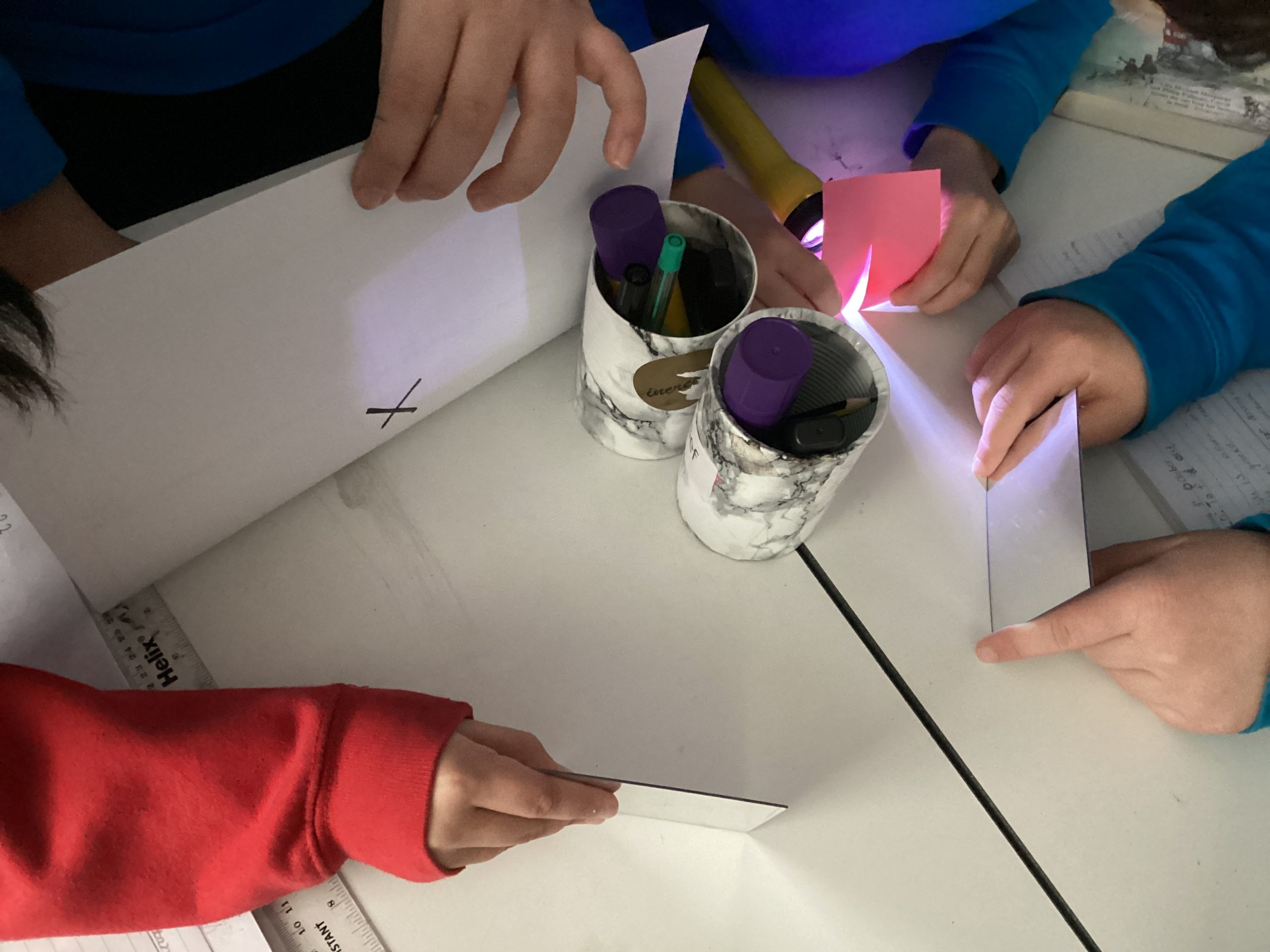 Light investigations in science | 6C Allerton CE Primary, Leeds